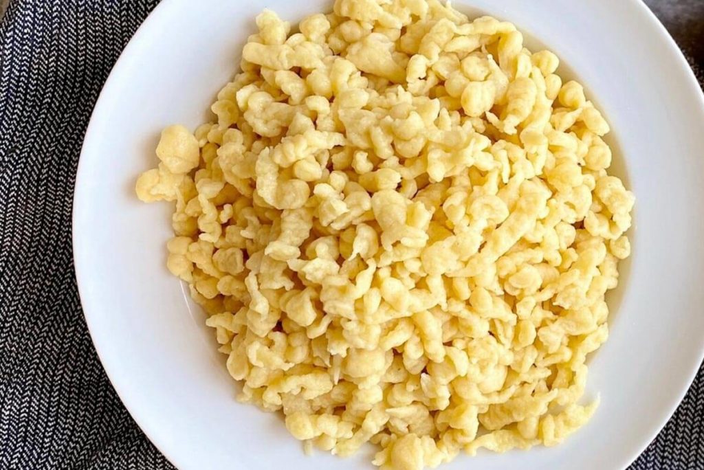 Les "Spätzle" maison pour 2/3 personnes (500g) ou spaetzele? ou spazele ...